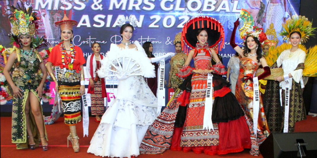Miss & Mrs Global Asian 2024 national costume showcase at Atria