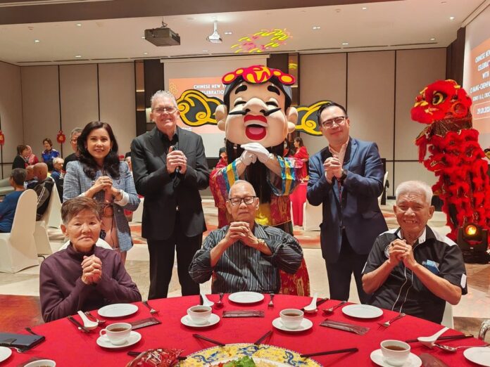 Resorts World Genting shares CNY festive cheer with elderly from Ci ...